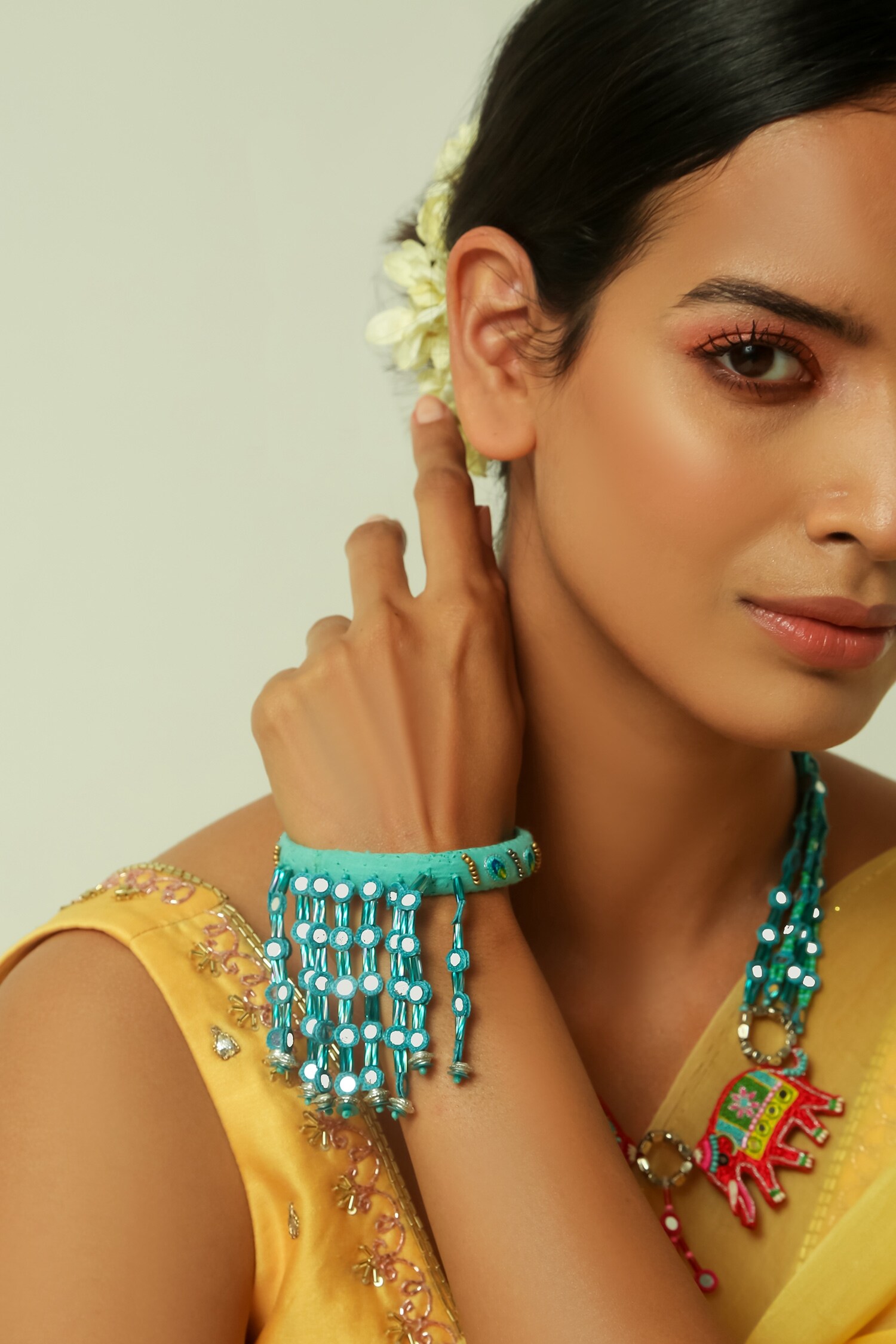 Buy NakhreWaali Raula Handcrafted Bangle Online | Aza Fashions