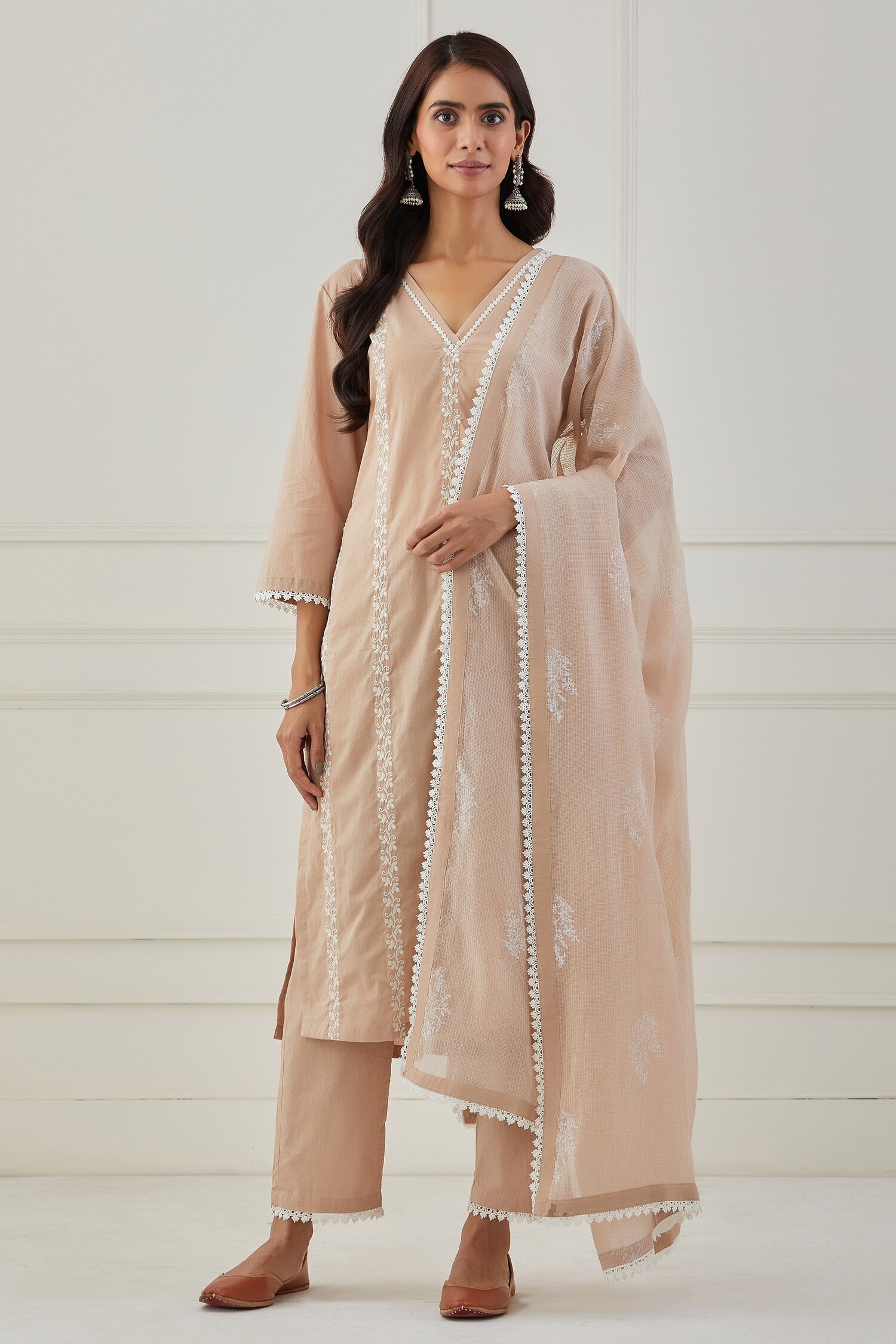 Buy Priya Chaudhary Beige Kota Cotton Dupatta Online | Aza Fashions