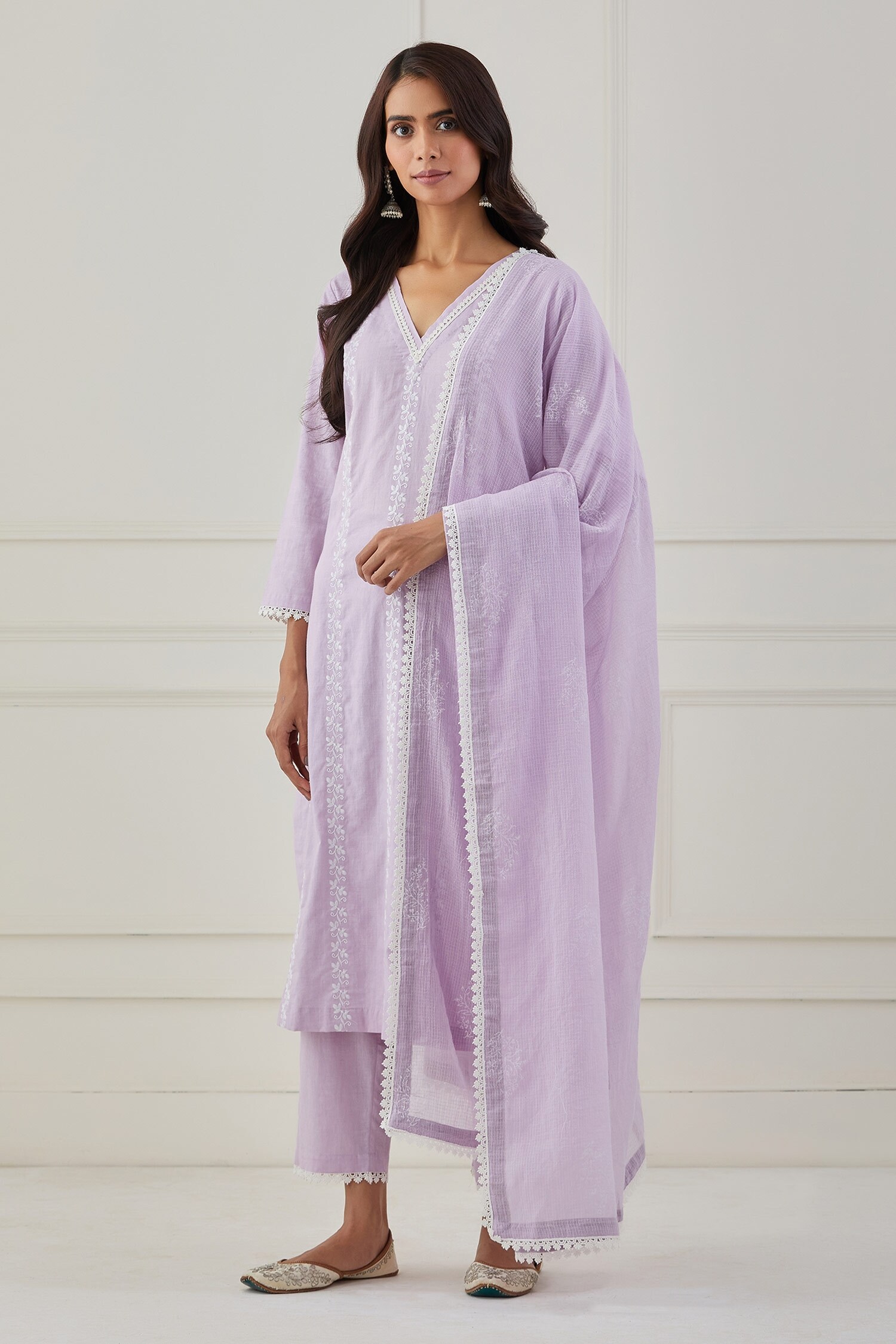 Buy Priya Chaudhary Purple Kota Cotton Dupatta Online | Aza Fashions