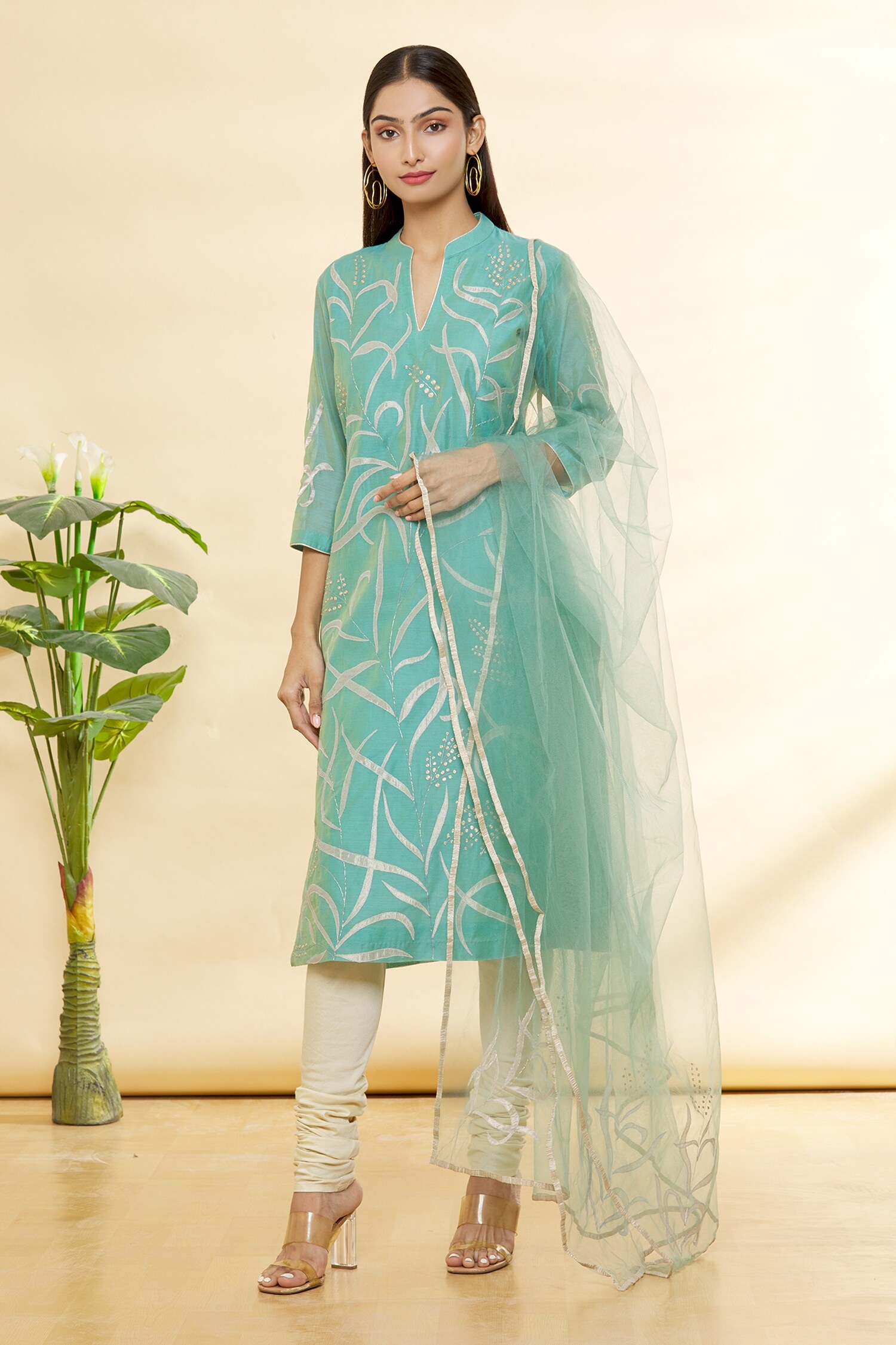 Buy Rohini Bedi Green Chanderi Embroidered Kurta Set Online | Aza Fashions