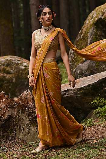Buy Paulmi and Harsh Yellow Chiffon Anar Print Pre-draped Saree With ...