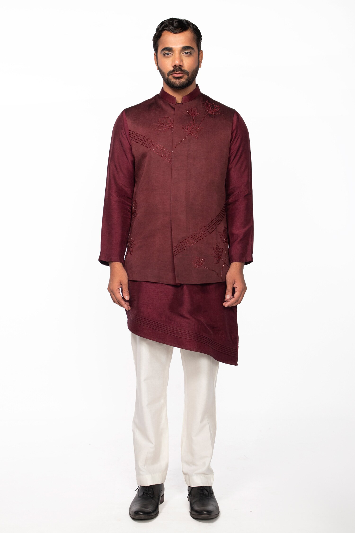 Buy Kaka Menswear Wine Linen Satin Lotus Embroidered Bundi Online | Aza ...