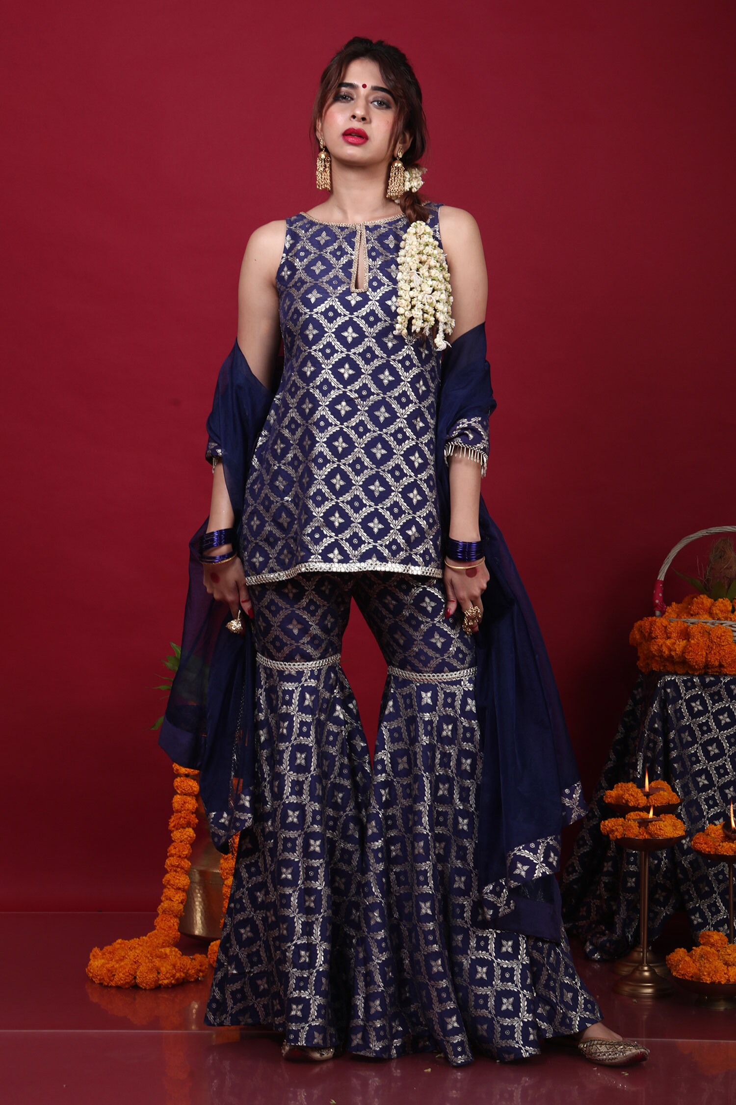 Buy Vani Floral Woven Pattern Kurta Sharara Set by Monk & Mei at Aza ...