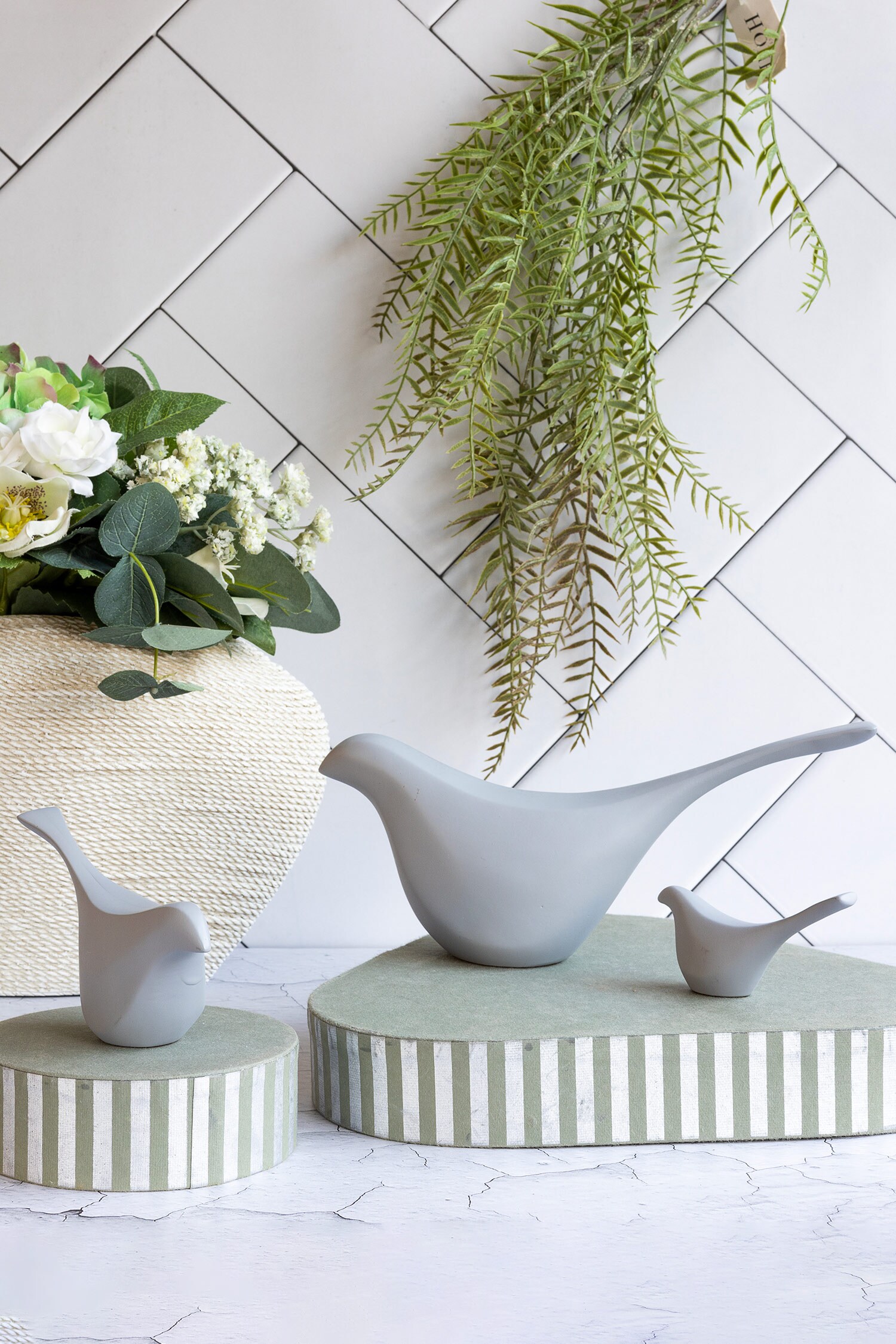 Buy Finch Bird Sculpture Table Decor - 3 Pcs by H2H at Aza Fashions