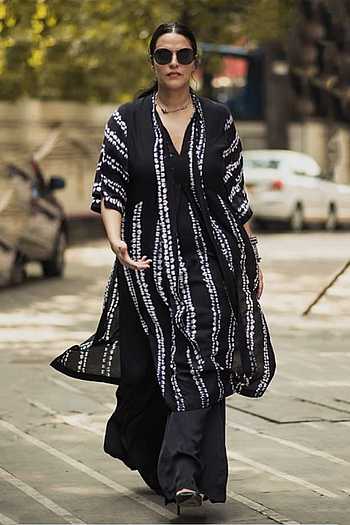 Buy Nupur Kanoi Black Shibori Silk Kaftan And Pant Set Online | Aza ...