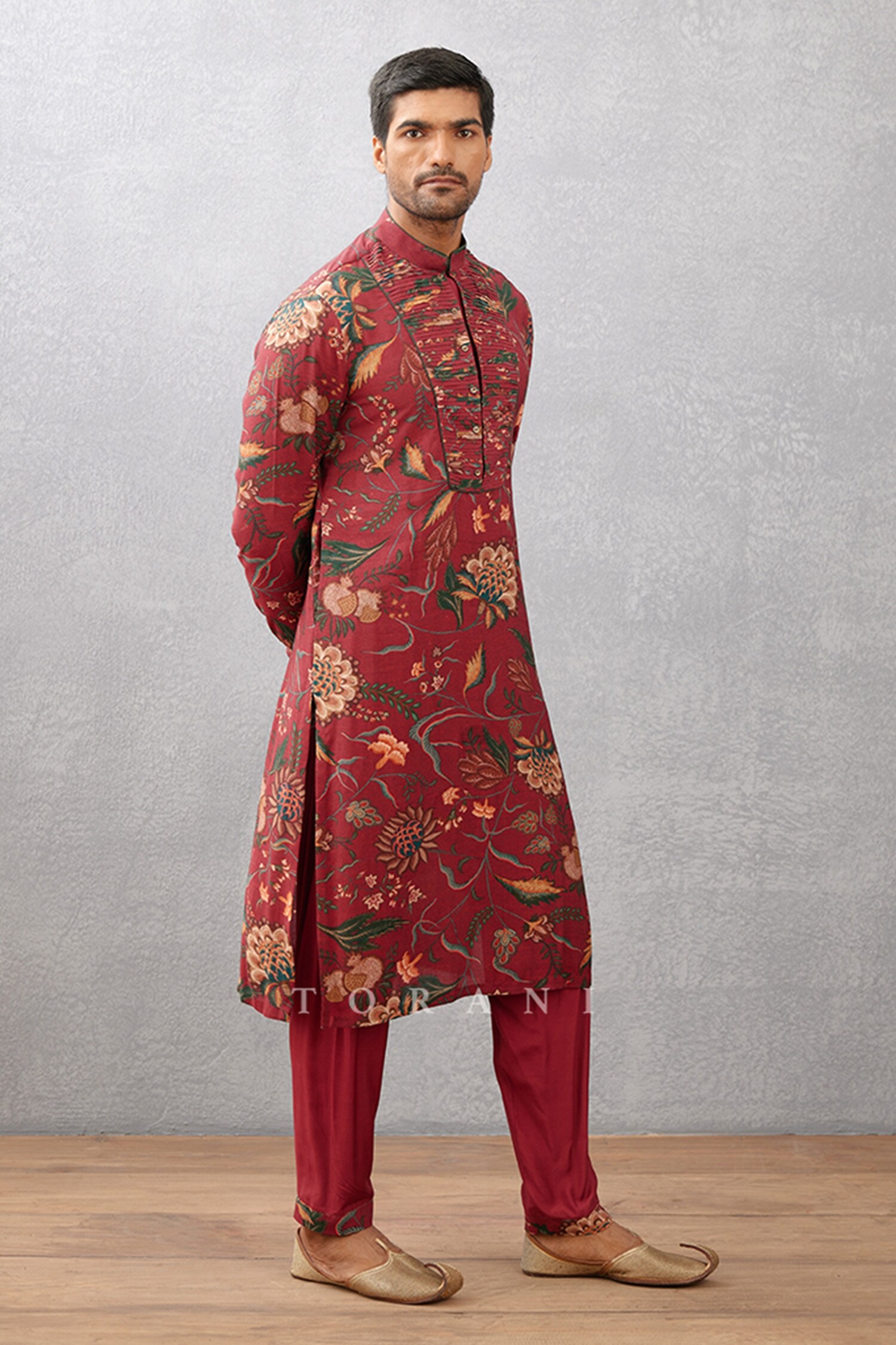 Buy Torani Red Cotton Silk Sanobar Ashfaq Printed Kurta Set Online ...