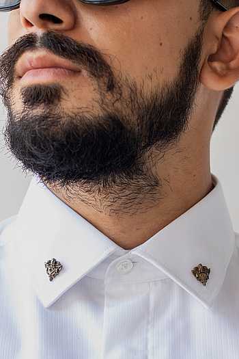Buy Cosa Nostraa Gold Knight Lion Collar Tips Online | Aza Fashions