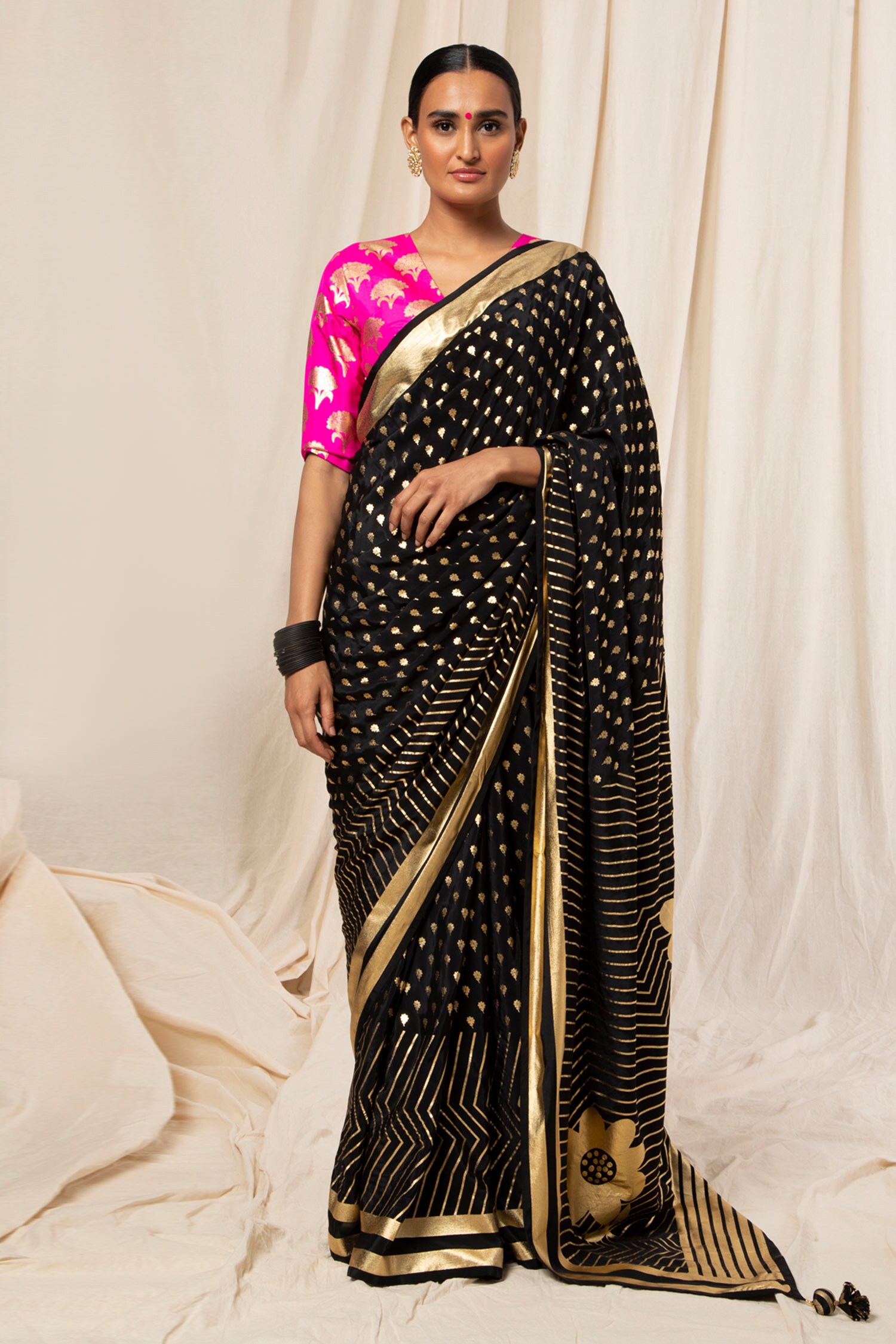Buy Masaba Black Crepe Foil Print Saree Online | Aza Fashions