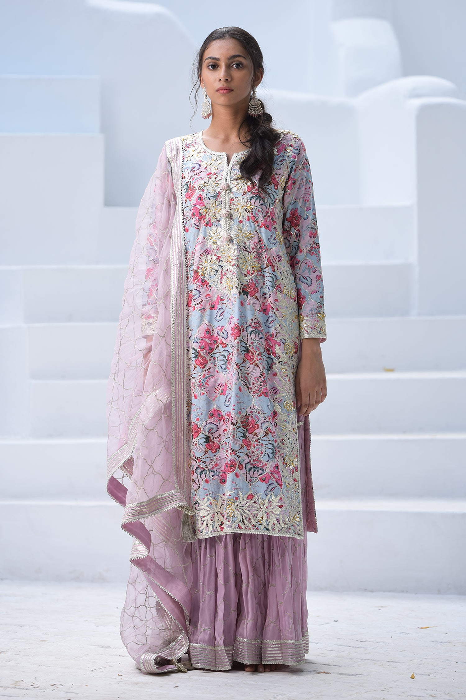 Buy Simar Dugal Pink Banarasi Patchwork Kurta Set Online | Aza Fashions