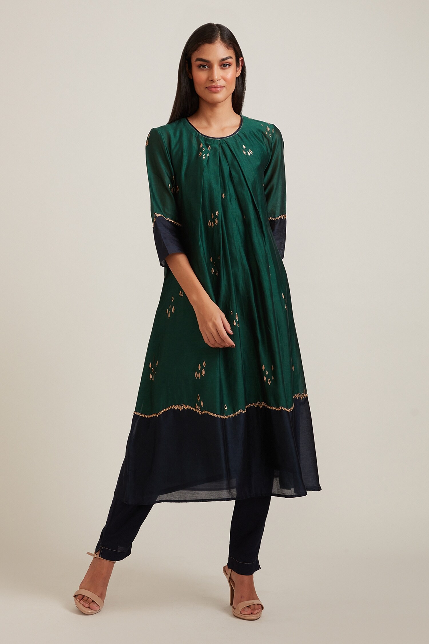 Buy Vamil by Tina & Sonali Green Foil Print Anarkali And Pant Set ...