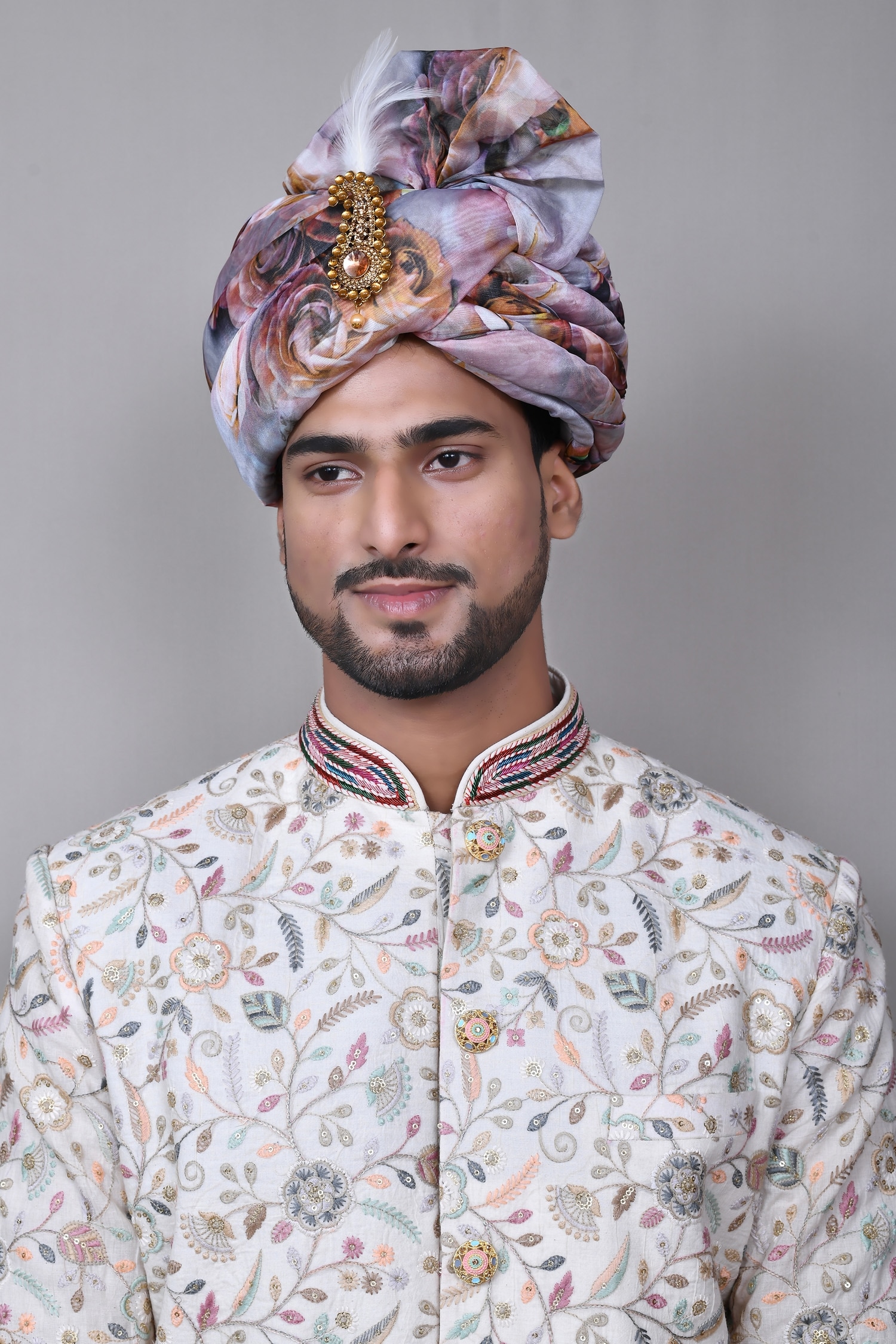 Buy Samyukta Singhania Grey Silk Printed Safa With Kalangi Online | Aza ...