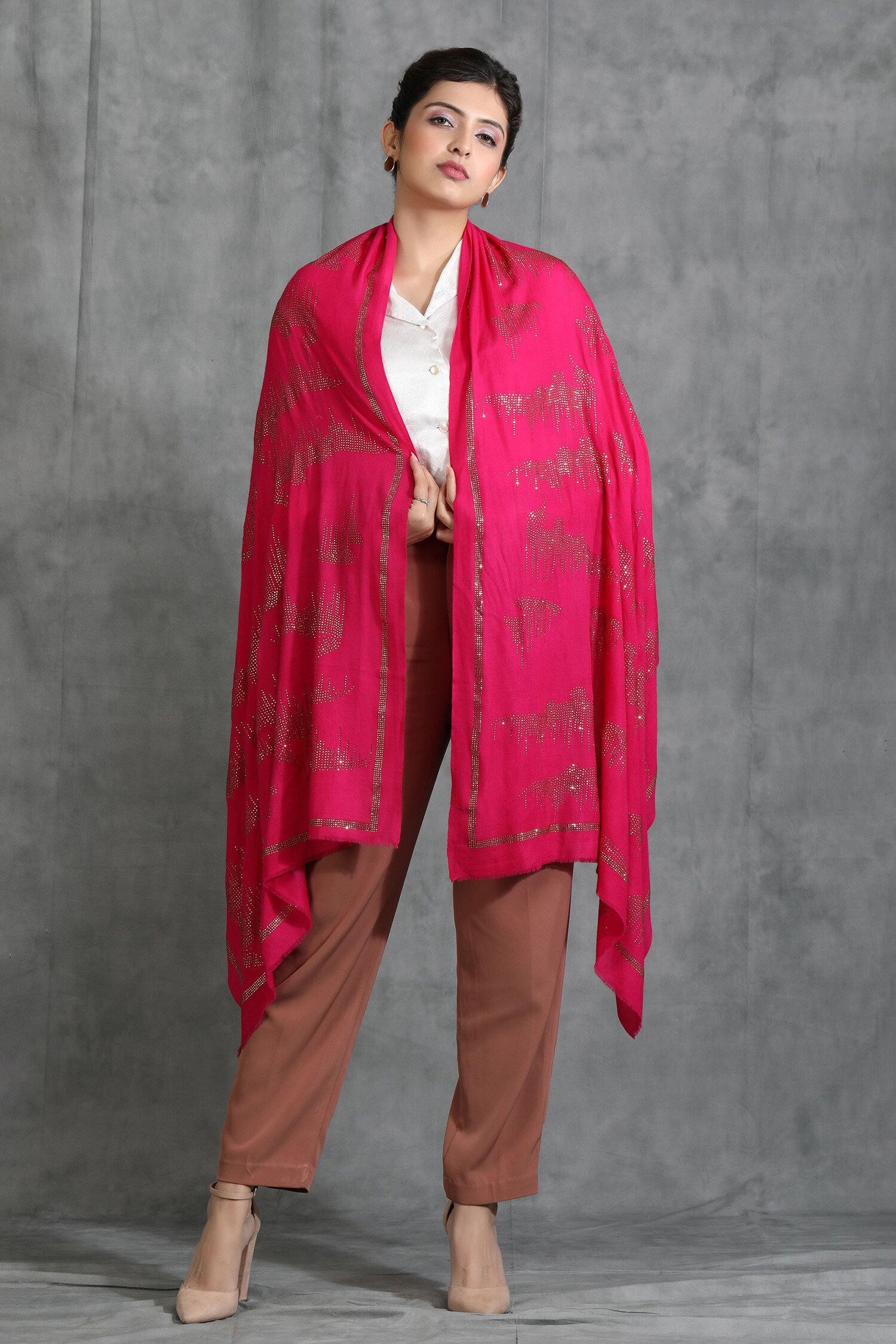 Buy Pink Embellished Handwoven Stone Stole by DUSALA Online at Aza ...