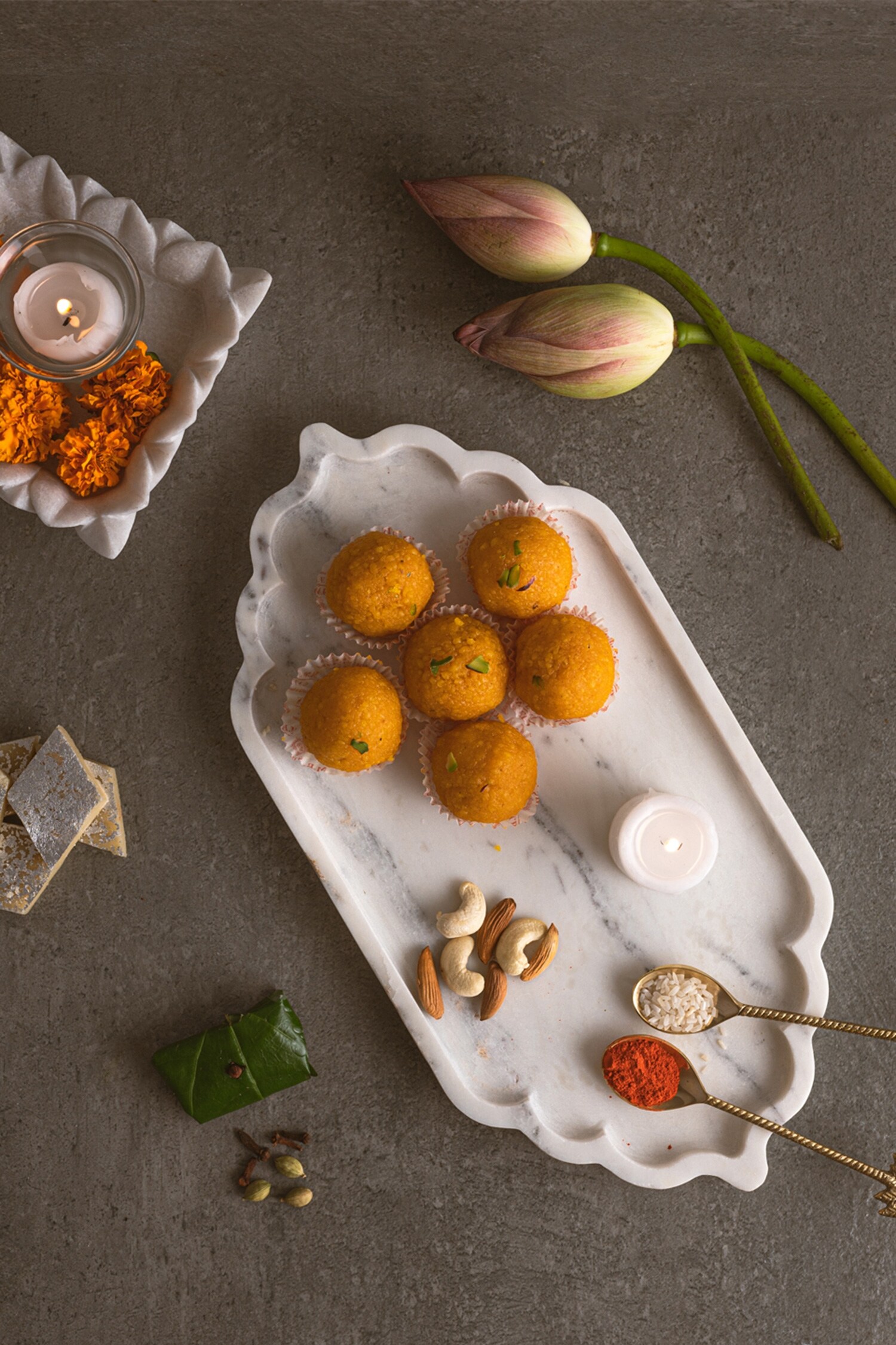 Kaksh Studio Mughal Shape Tray