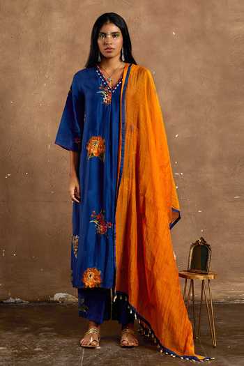 Buy Blue Silk Voile Embroidery Bead V Neck Floral Kurta Set For Women ...