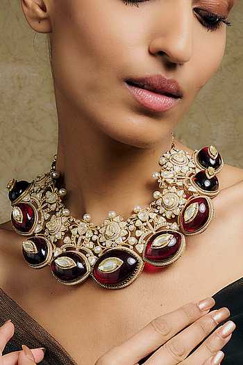 Buy Tarun Tahiliani Jadau Guluband Embellished Choker Necklace Online ...