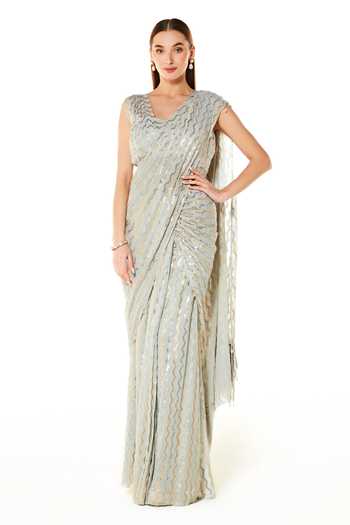 Buy Silver Georgette Sairaa Chevron Pattern Pre-stitched Saree With ...