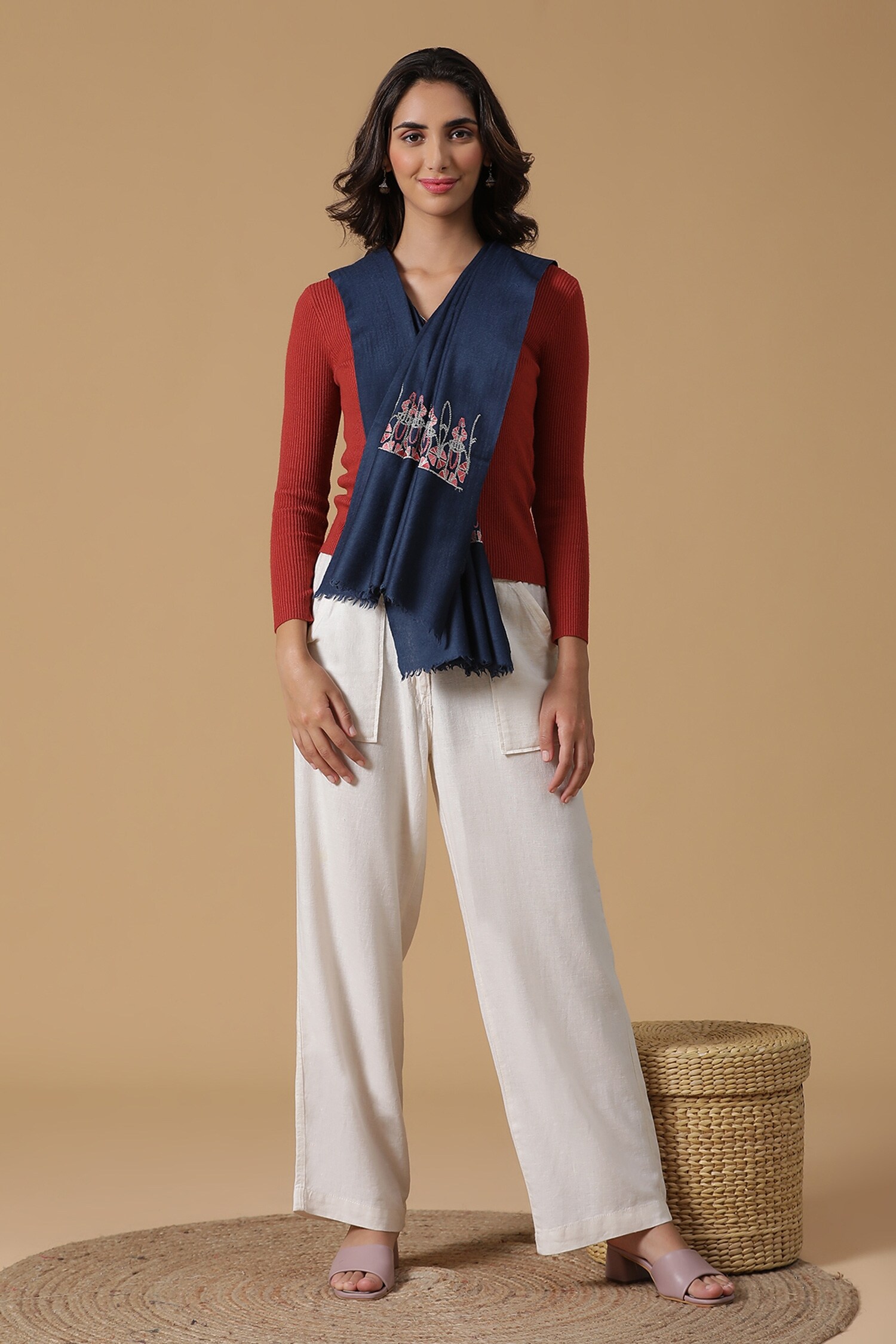 Buy Shingora Panel Embroidered Stole Online | Aza Fashions