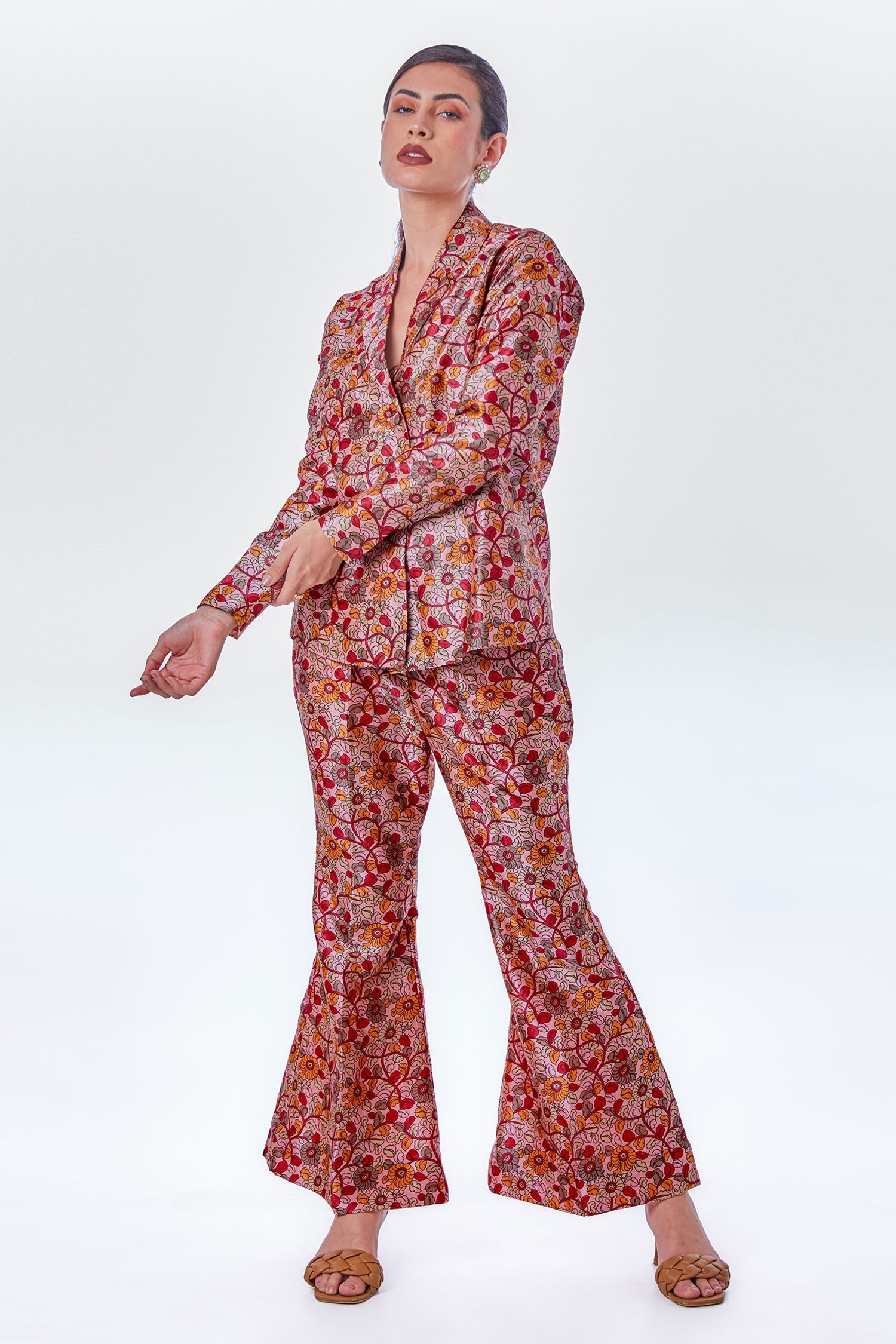 Buy Fuga Pink Mango Silk Floral Print Blazer And Pant Set Online | Aza ...