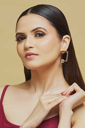 Buy Nepra by Neha Goel Uncut Polki Embellished Earrings Online | Aza ...