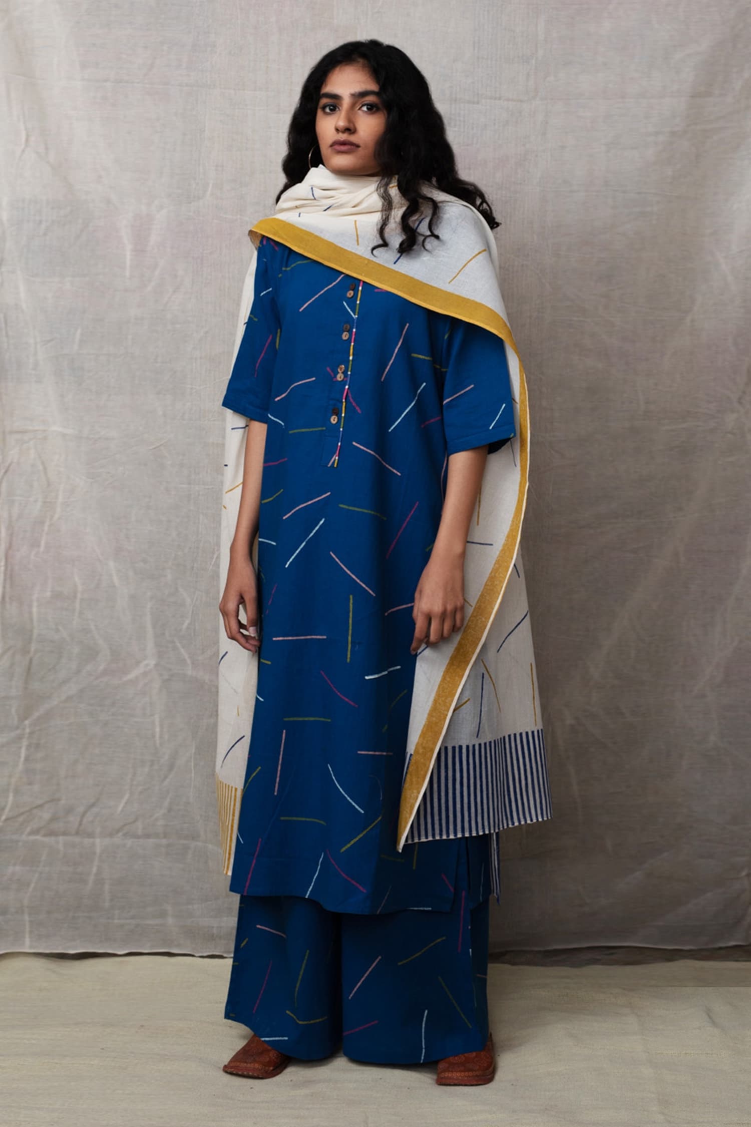 Buy Blue Cotton Print Sprinkle Round Neck Straight Fit Kurta Set For ...