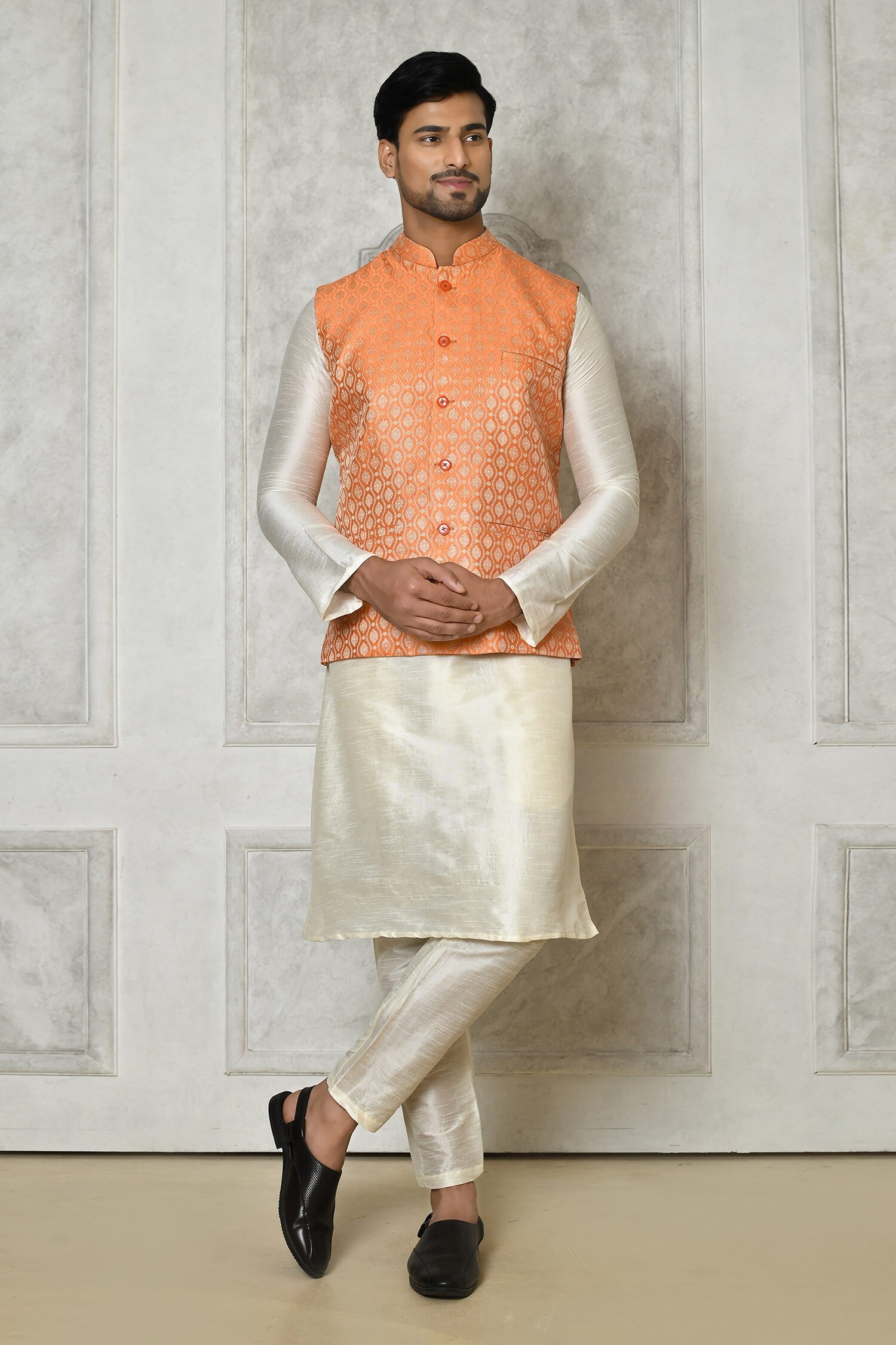 Buy Samyukta Singhania Peach Jacquard Silk Ogee Woven Pattern Bundi ...