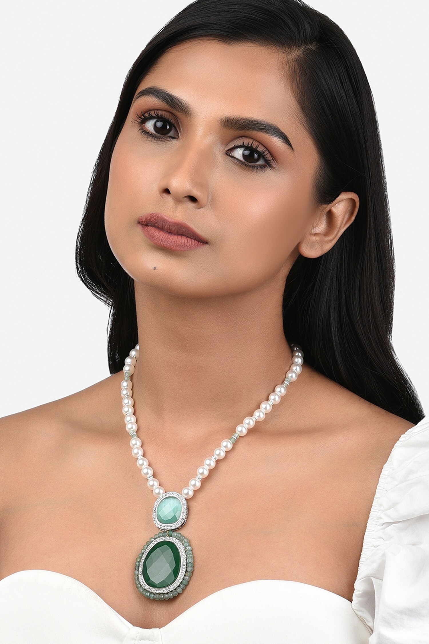 Buy Green Pearl String Pendant Necklace by Ahaanya Online at Aza Fashions.