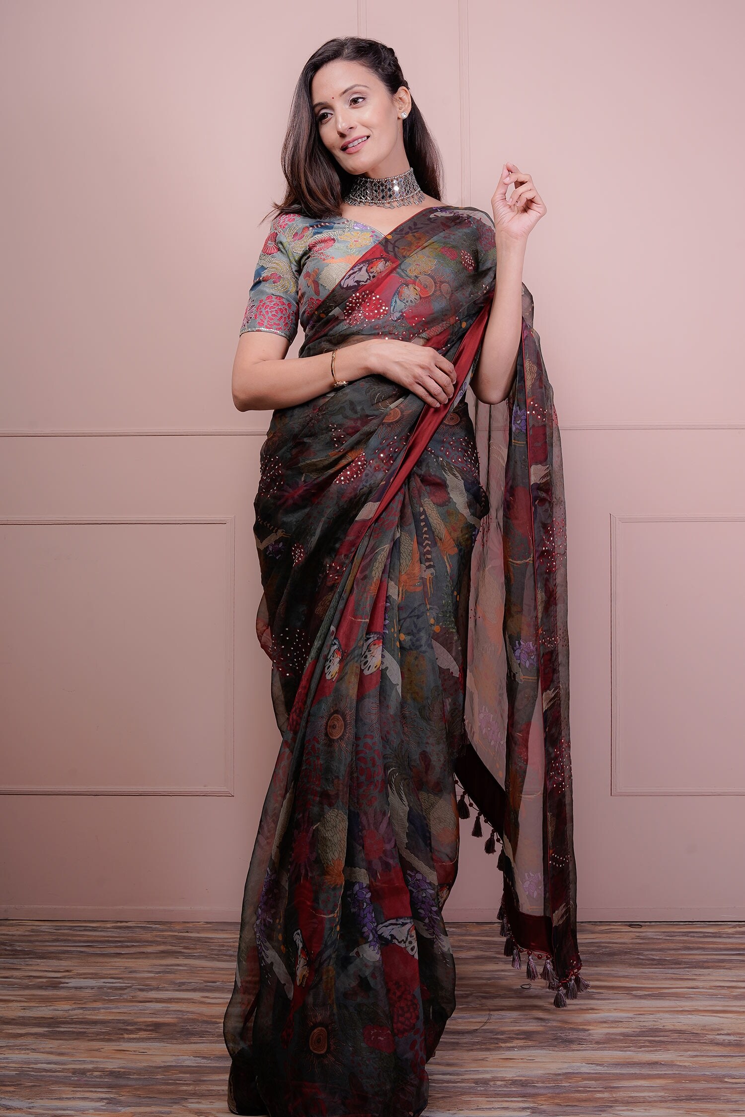Buy Srota By Srishti Aggarwal Green Floral Print Organza Saree With ...