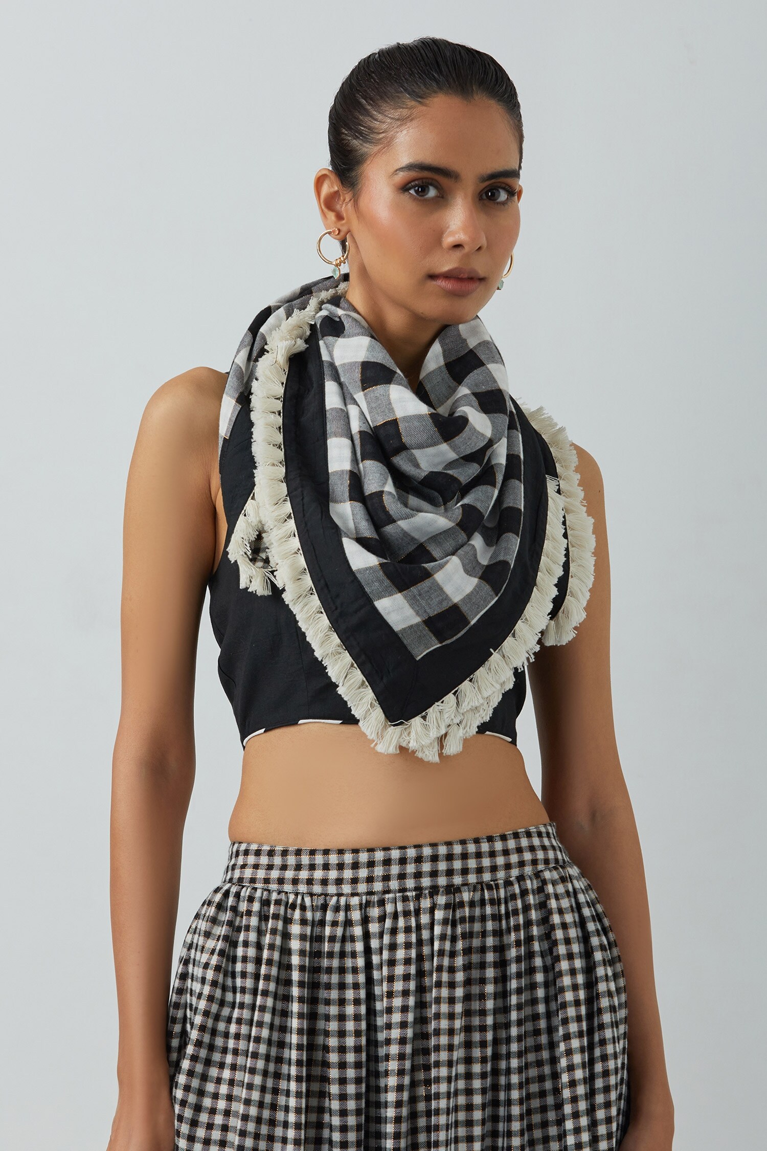 Buy TIC Chequered Pattern Scarf Online | Aza Fashions