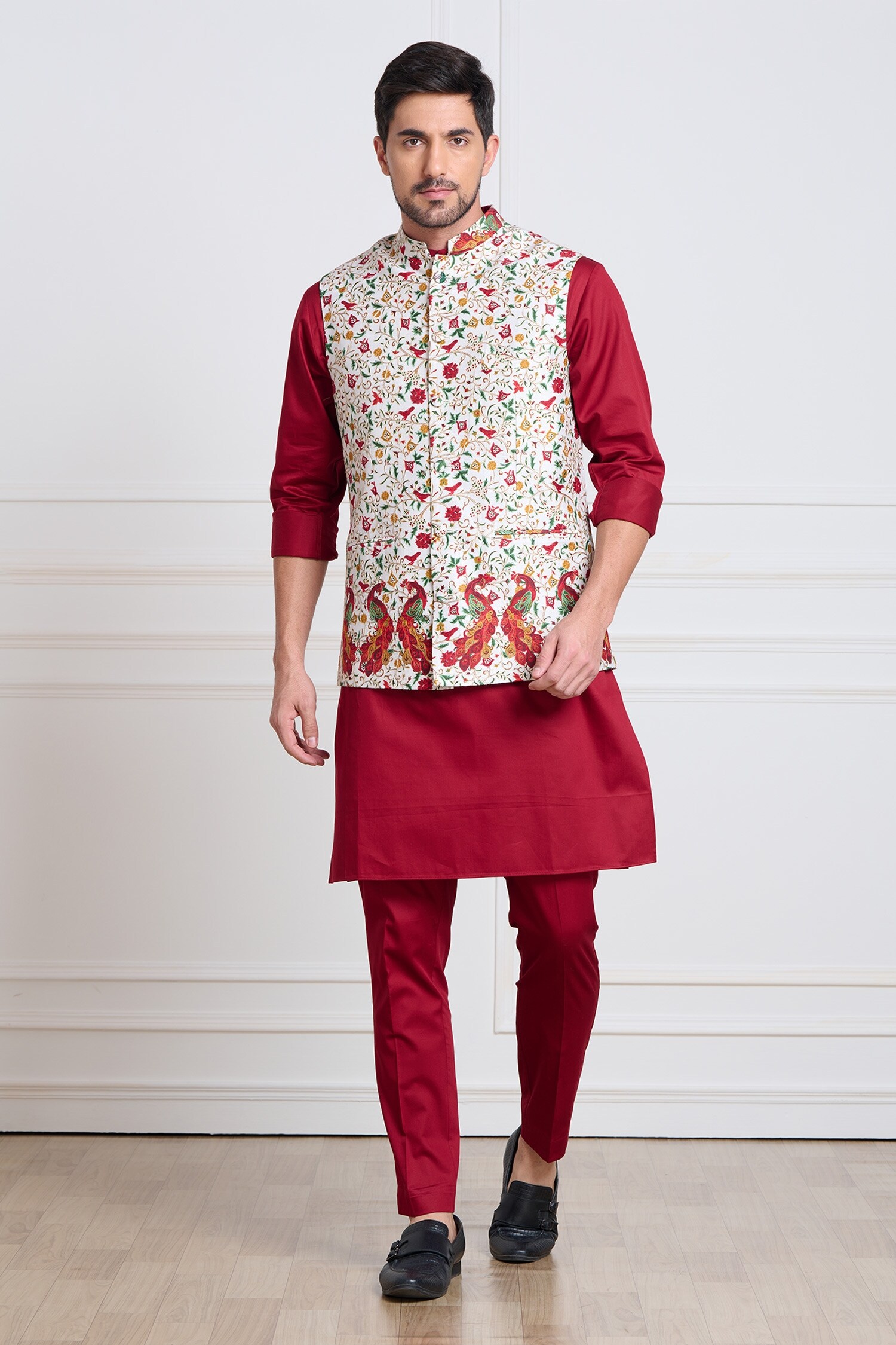 Buy Taroob White Raw Silk Botanical Pattern Kalamkari Bundi Online ...