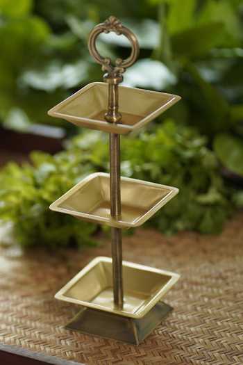 Buy COURTYARD Chowk Mukhwas And Spoon Set Online | Aza Fashions