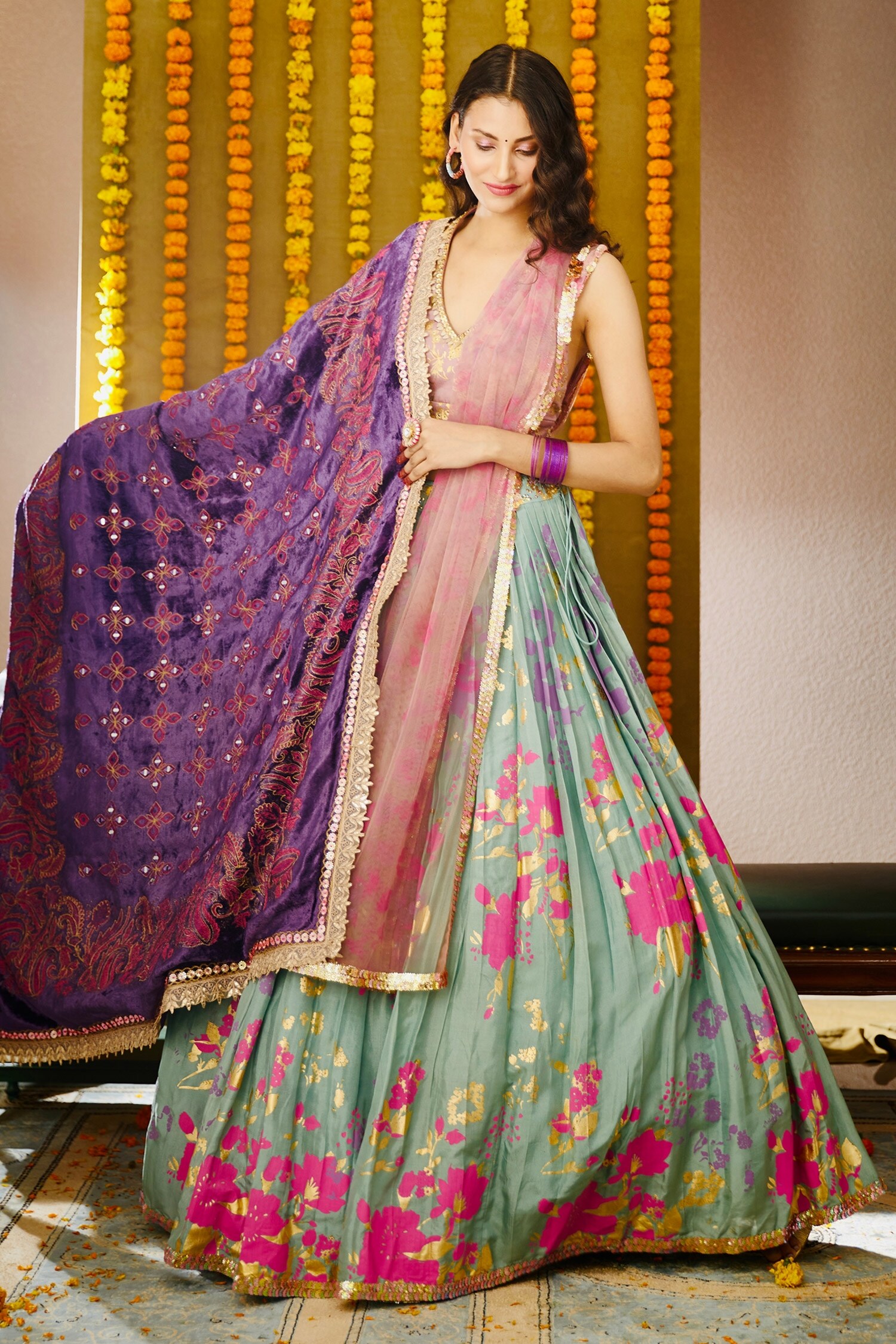 Buy Moledro Jamni Resham Embroidered Dushala Online | Aza Fashions