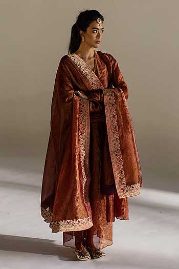 Buy Red Tissue Silk Woven Camili Crushed Dupatta For Women by Mimamsaa ...