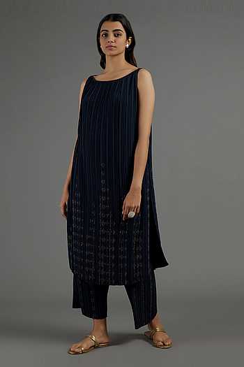 Buy Krishna Mehta Blue Polyester Geometric Print Tunic Online | Aza ...