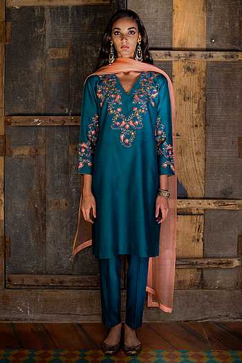 Buy Shikha Mehta Green Silk Chanderi Kurta Set Online | Aza Fashions