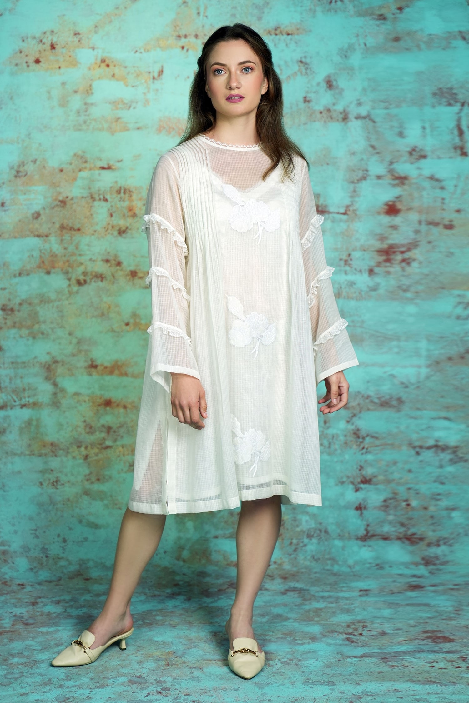 Buy Jyoti Bansal White Kota Ray Of Light Flower Bloom Embroidered Tunic ...