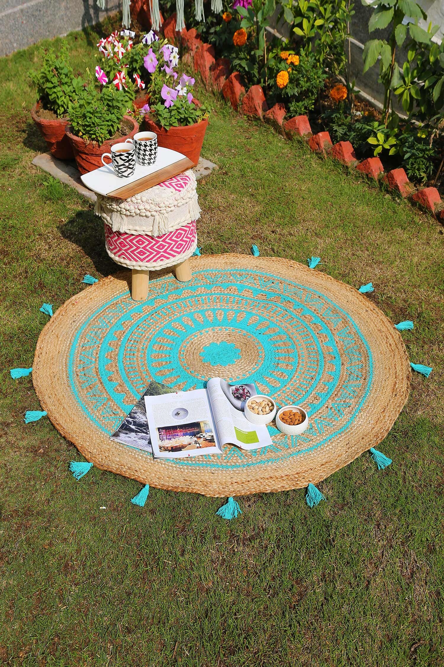 Buy Amoli Concepts Mandala Print Rug Online | Aza Fashions