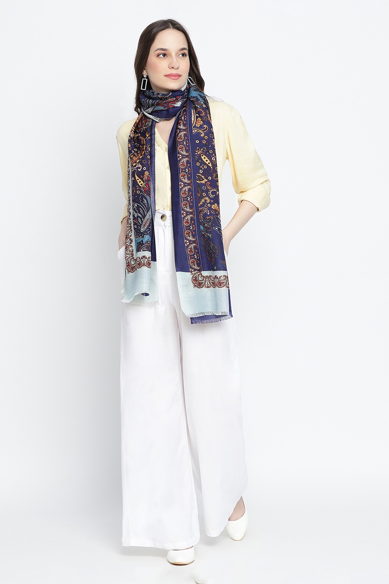Buy Shingora Paisley Print Stole Online | Aza Fashions