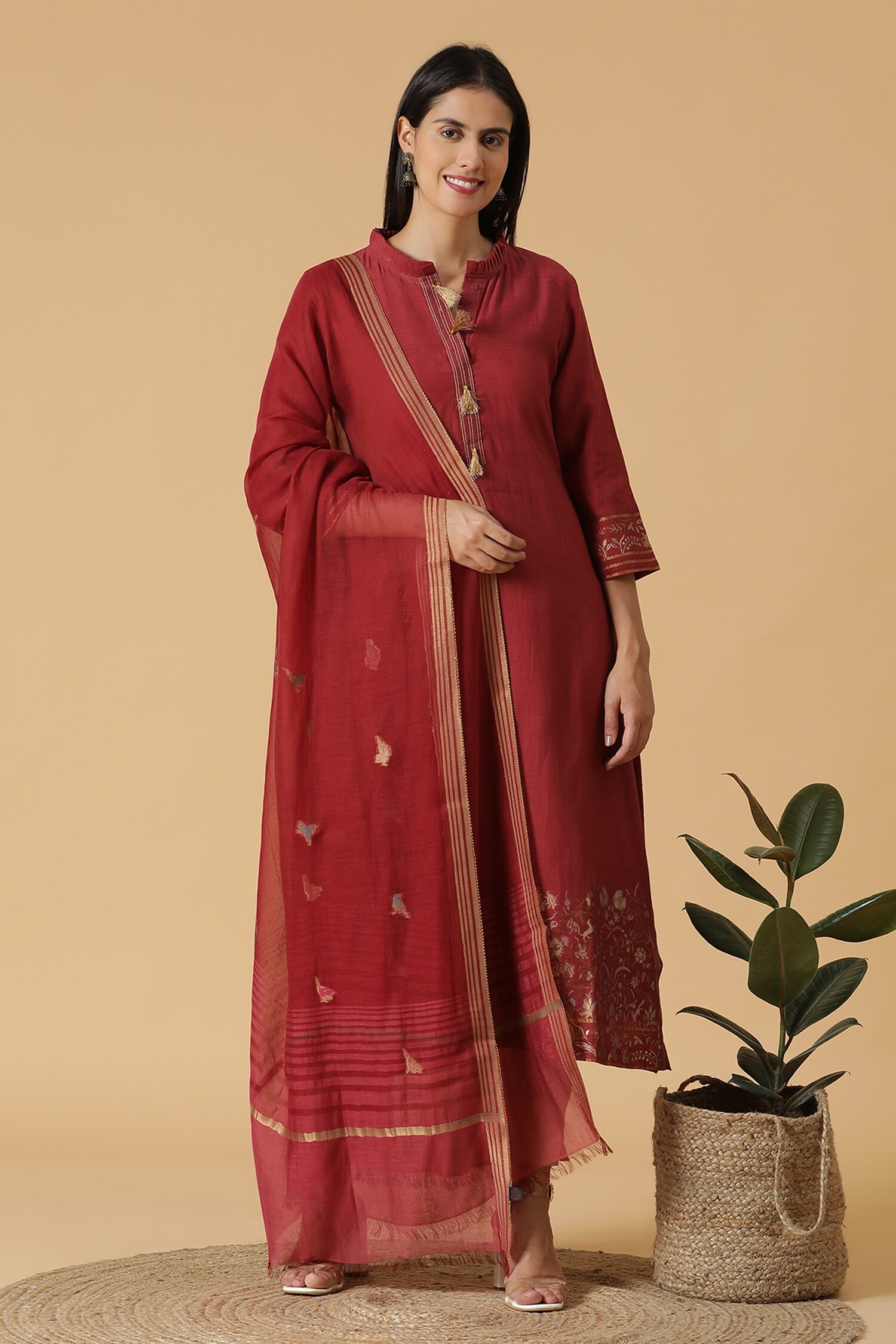 Buy Shingora Maroon Silk Bird Motifs Striped Pattern Dupatta Online ...