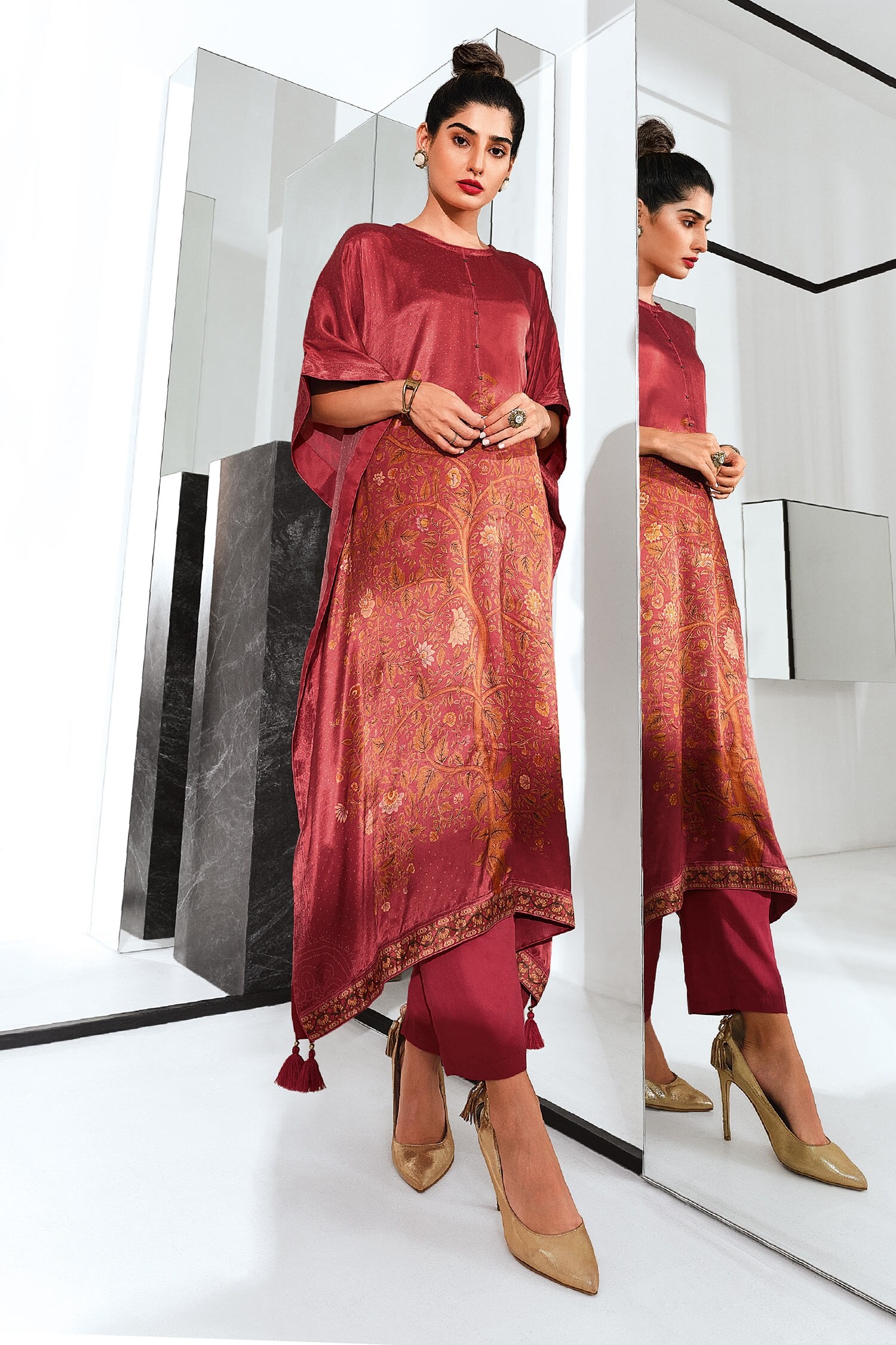 Buy Label Varsha Red Floral Print Kaftan And Pant Set Online | Aza Fashions