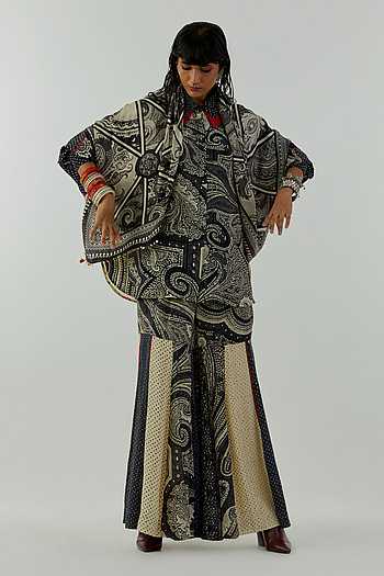 Buy Aseem Kapoor Kinara Printed Rumal Online | Aza Fashions