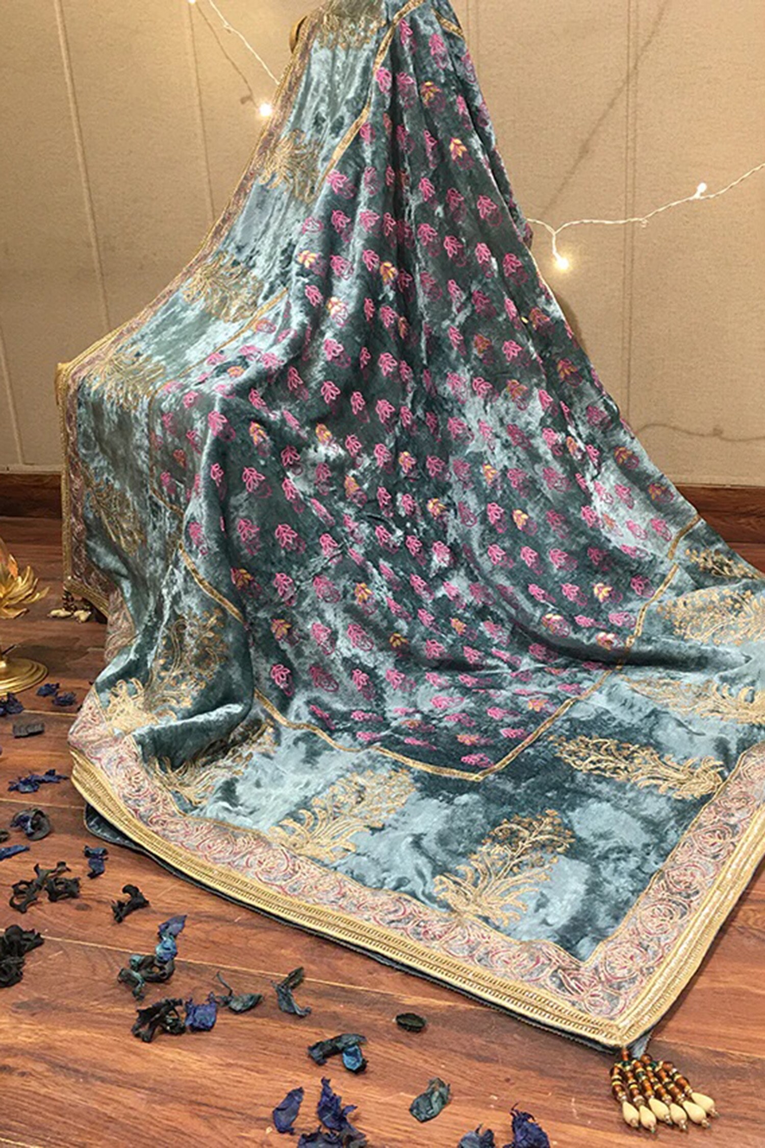 Buy Moledro Firdaus Zari Embroidered Dushala Online | Aza Fashions