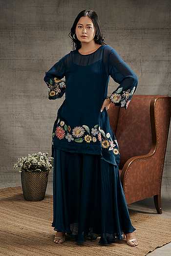 Buy Blue Organza Embroidery Gulista Patchwork Kurta And Flared Pant Set ...