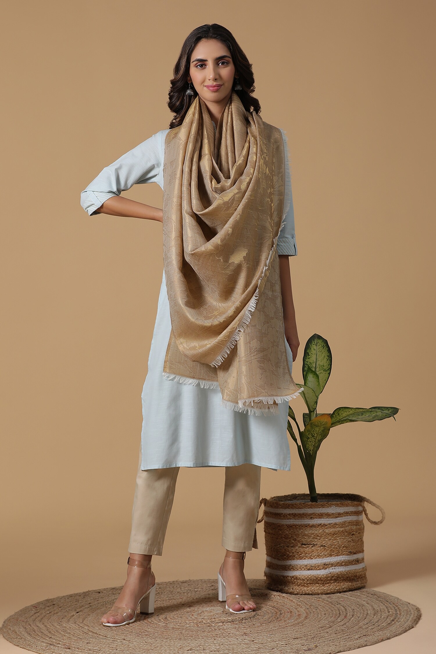 Buy Shingora Wool Blend Frayed Border Shawl Online | Aza Fashions