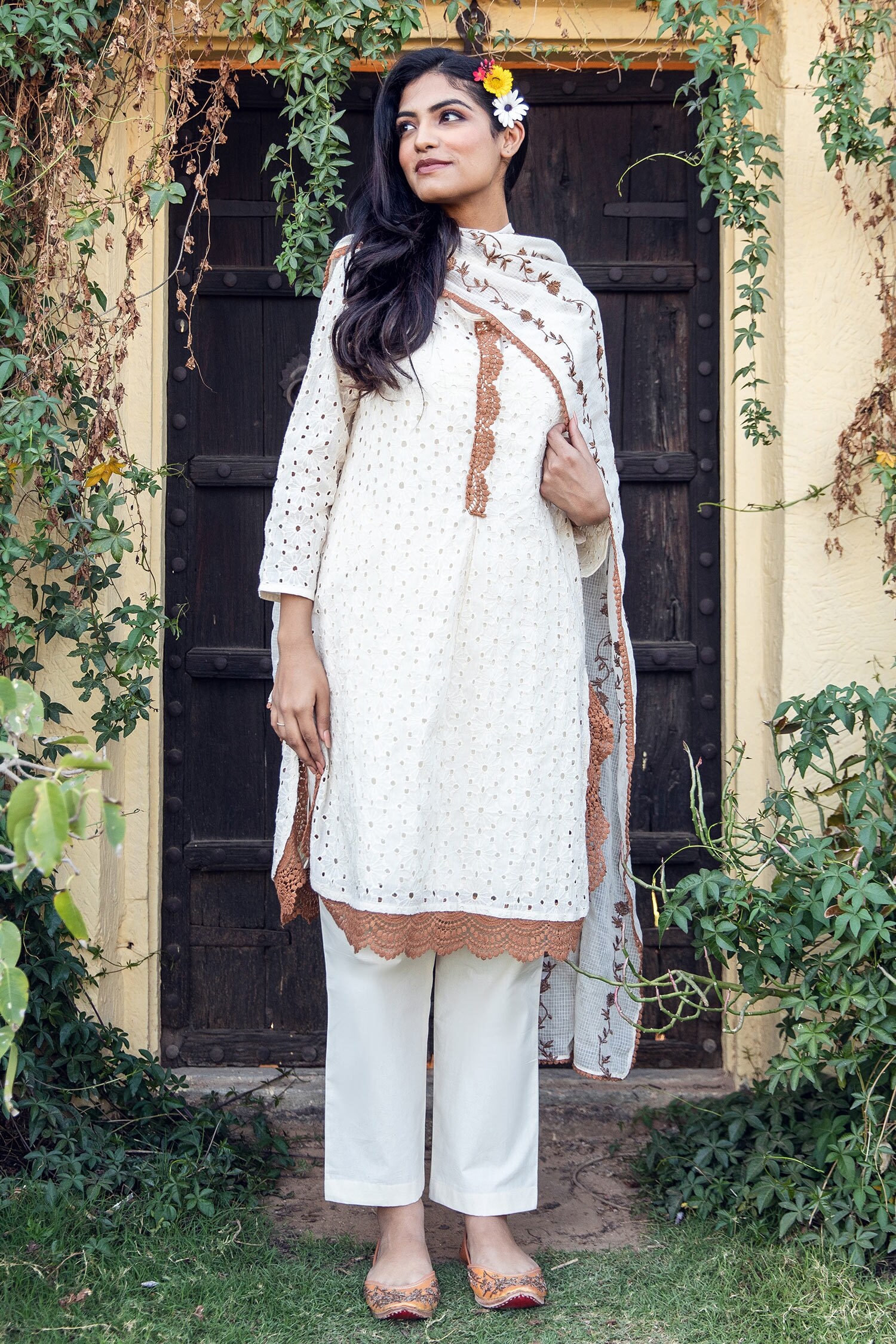 Buy Ivory Kurta And Pant: Cotton Embroidered Floral Round Cutwork Set ...
