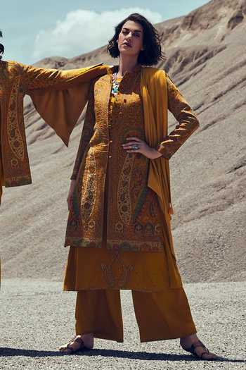 Buy Yellow Kurta Embroidery Floral Kurta: Round Set With Jacket For ...