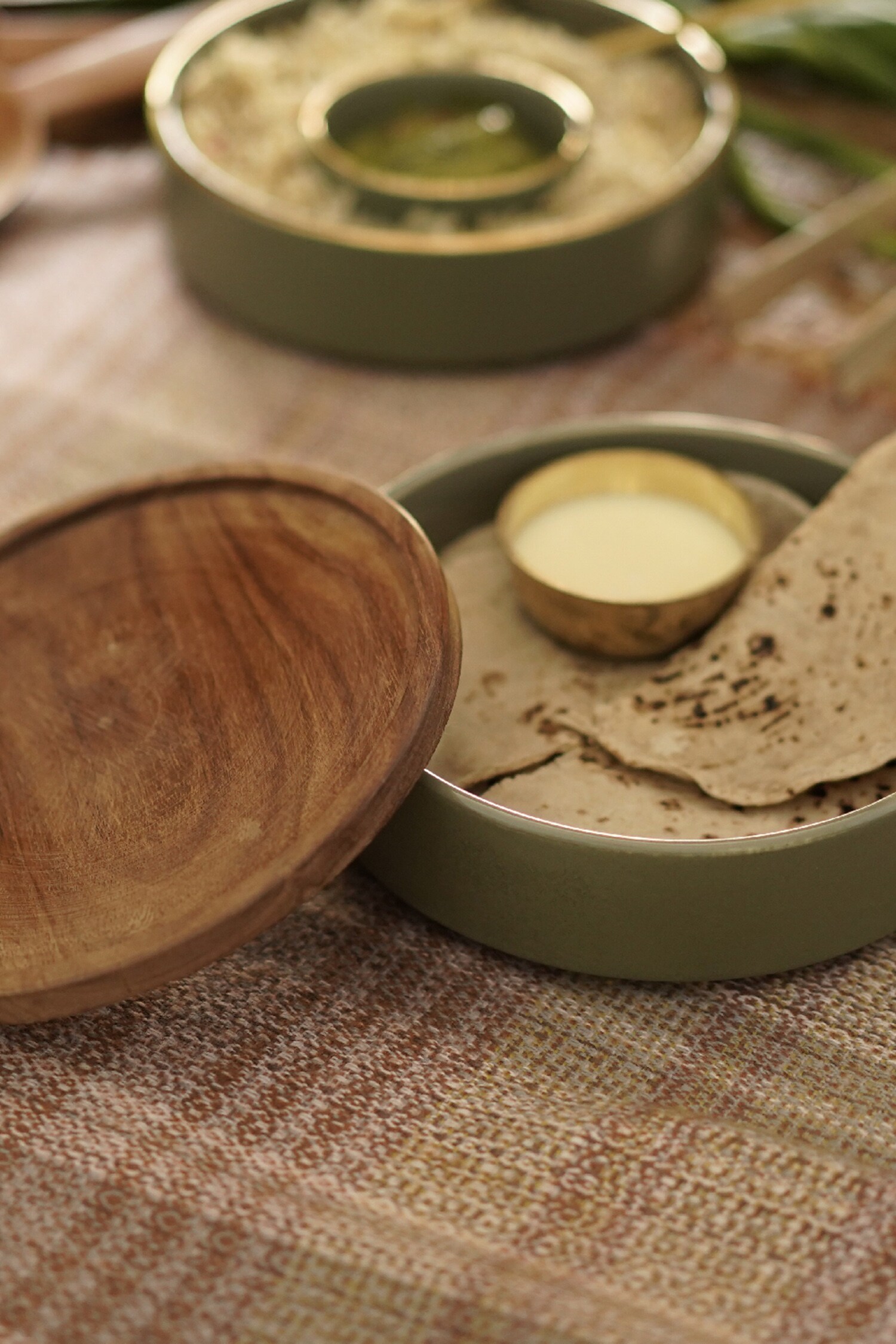 Buy COURTYARD Dogri Ceramic Chapaati-roti Casserole With Ghee Katori ...