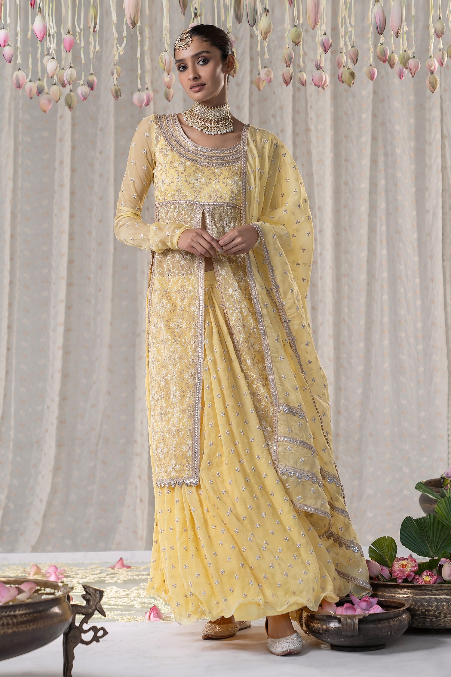 Buy Yellow 100% Pure Mulmul Embroidery Sajda Zari Anarkali Skirt Set ...