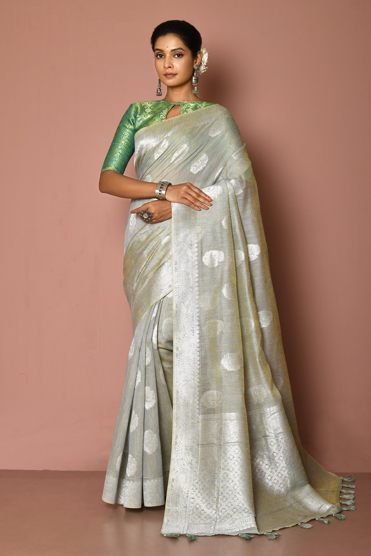 Buy Grey Linen Silk Woven Botanic Pattern Saree For Women by Nazaakat ...