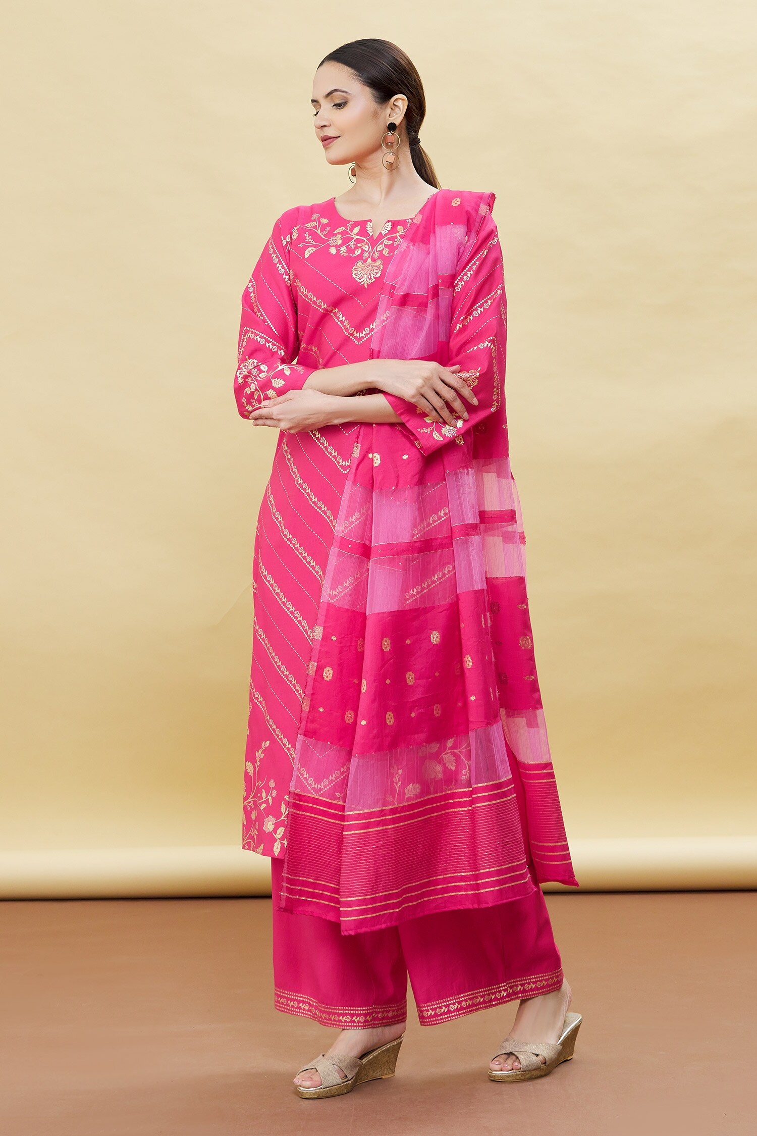 Buy Pink Kurta Liva Floral Notched Straight Set For Women by Samyukta ...