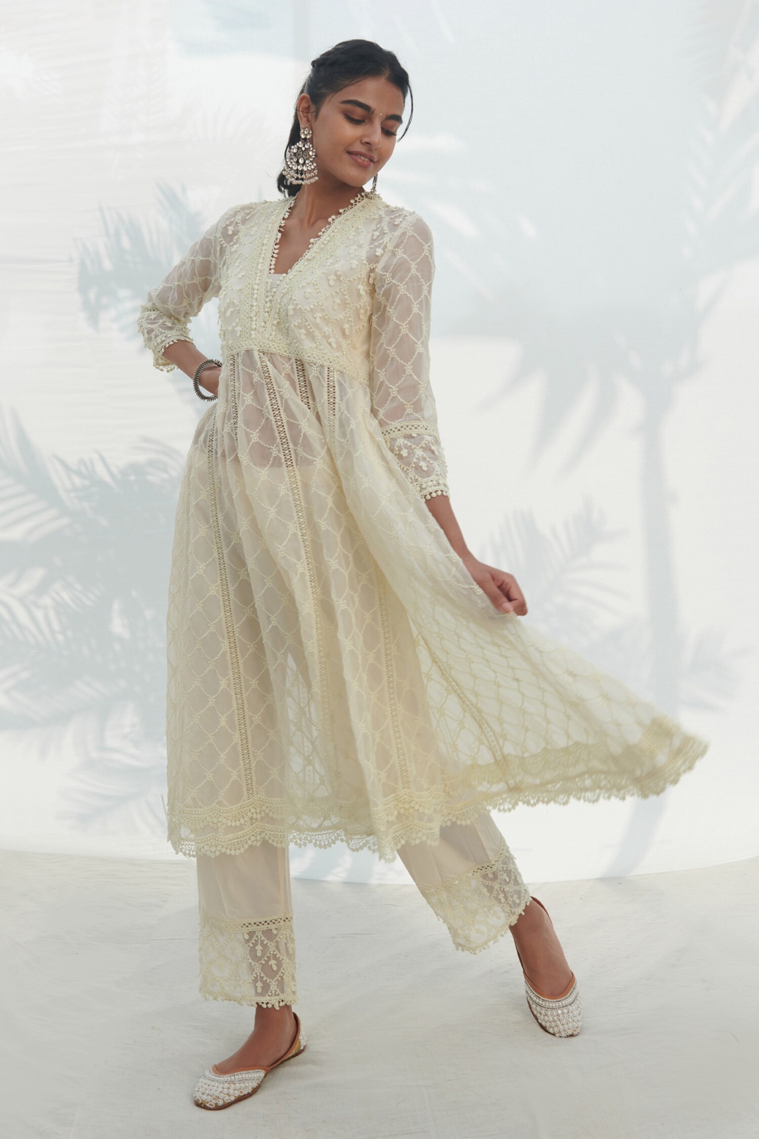 Buy Mulmul White Pure Mulmul Dori Floral Embroidered Anarkali With Pant ...